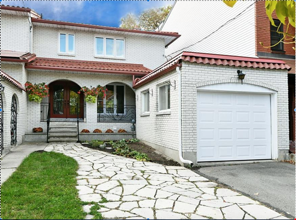 Off-Campus Housing and Sublets near Carleton University